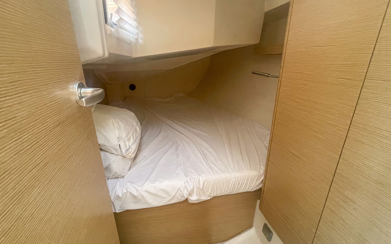 Location VOILIER HANSE 348 - MA (3D/2C/0P) HYERES COTE D AZUR / CORSE